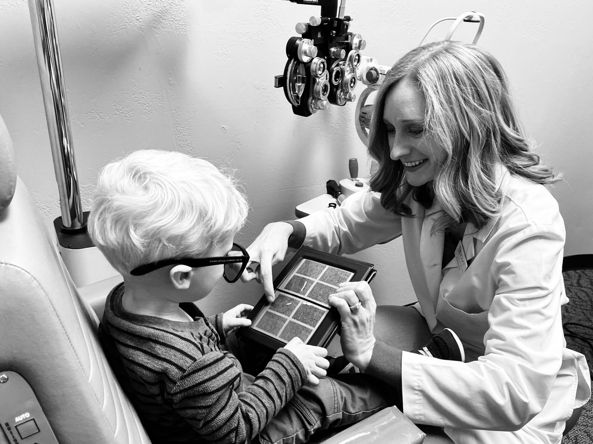 What Is Binocular Vision Dysfunction (BVD)? Symptoms, Causes, and How ...